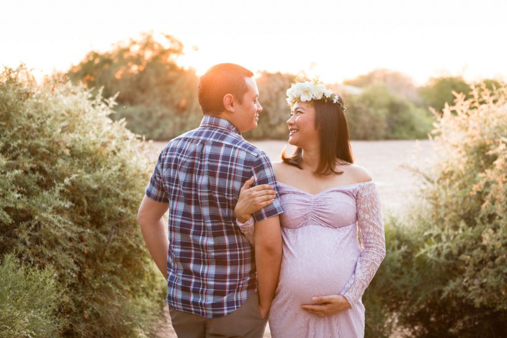 5 Tips On What To Wear For Your Maternity Session ...